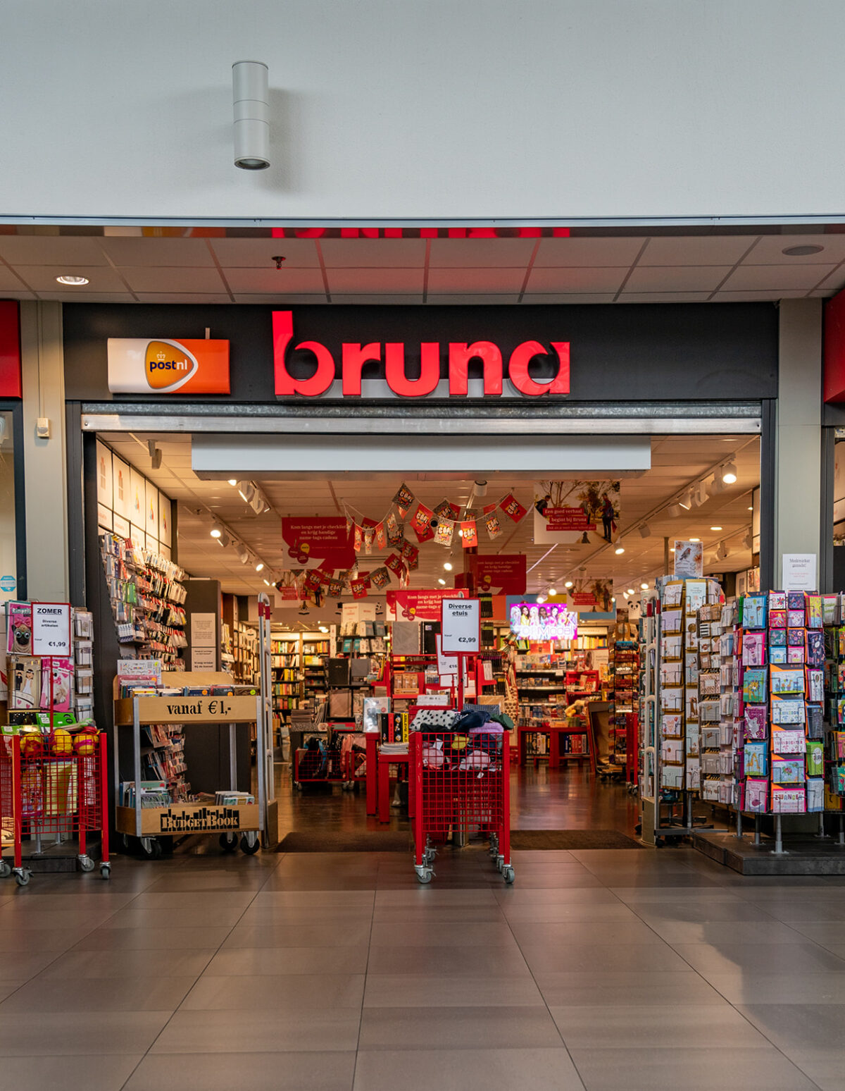 Bruna Den Bosch - Winkelpassage Helftheuvel